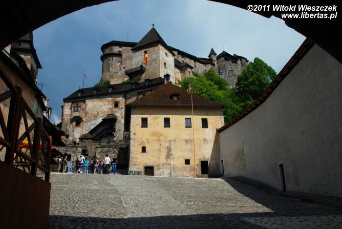 Zamek Orawski / Oravský hrad (Słowacja) – przewodnik – Podróże małe i ...